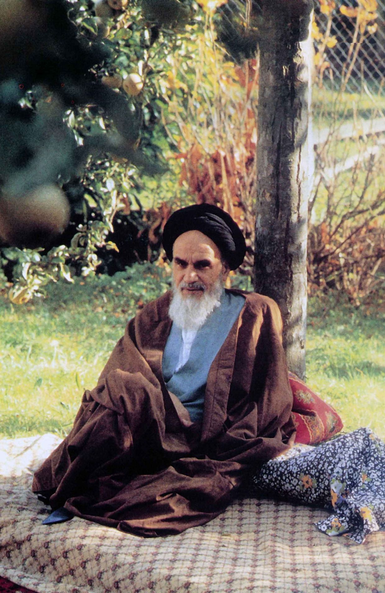 Rouhollah Khomeini en Iran, le pari risqué de l’Occident - RTBF Actus