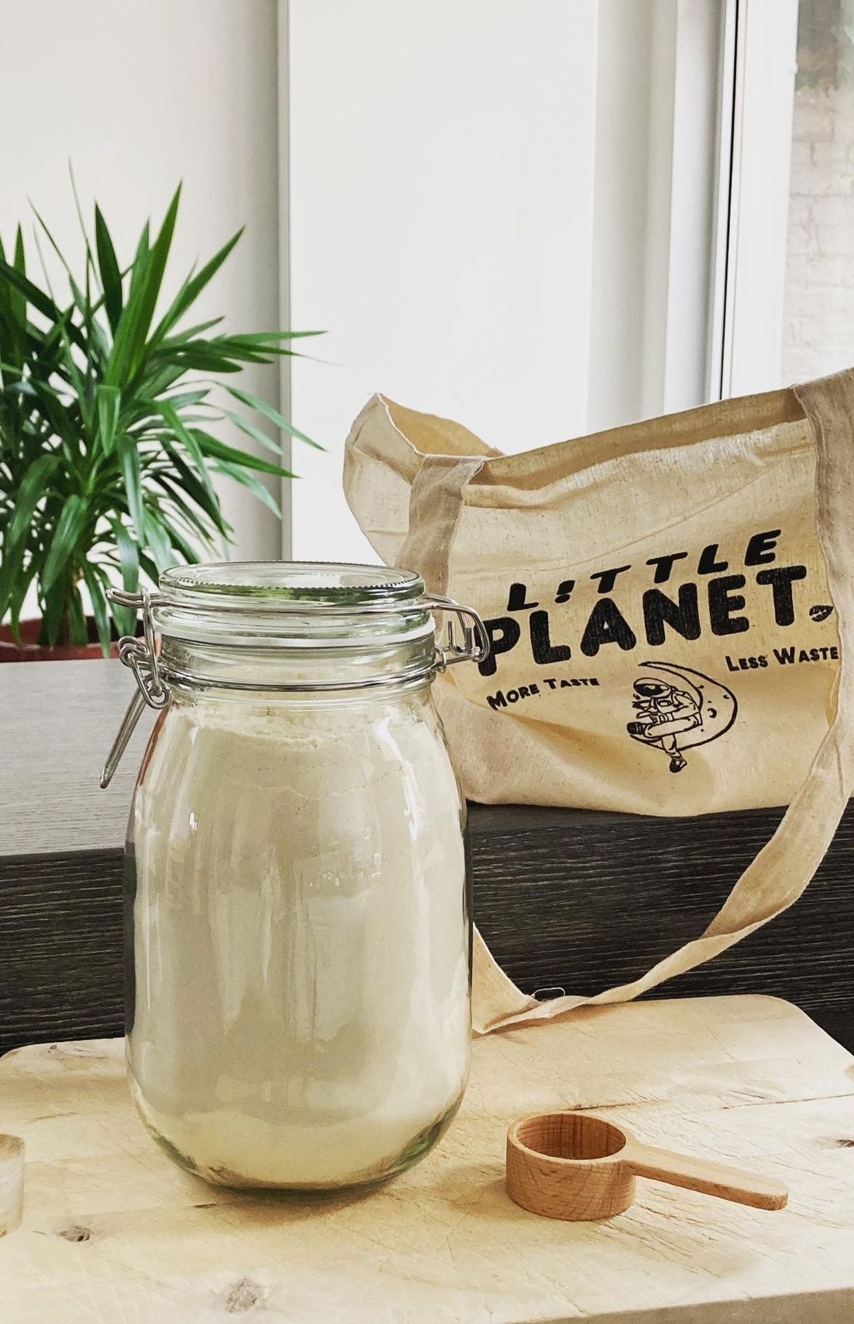 Little Planet, la boisson végétale anti-gaspillage - RTBF Actus