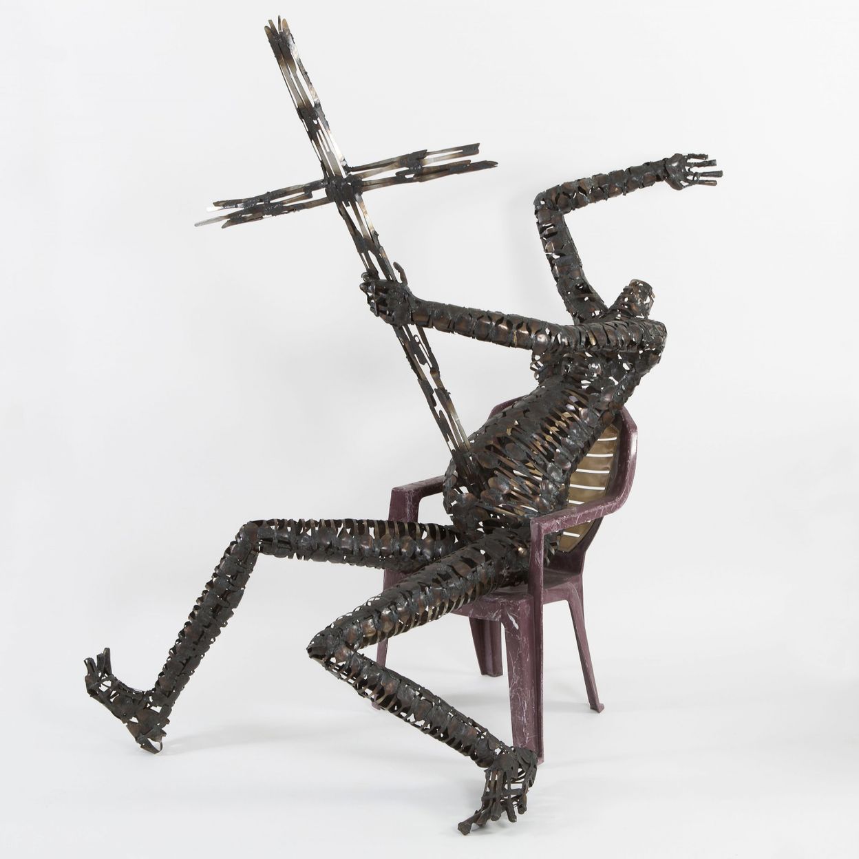 Freddy Tsimba à l'AfricaMuseum : 'recongoliser' le musée de Tervueren ...