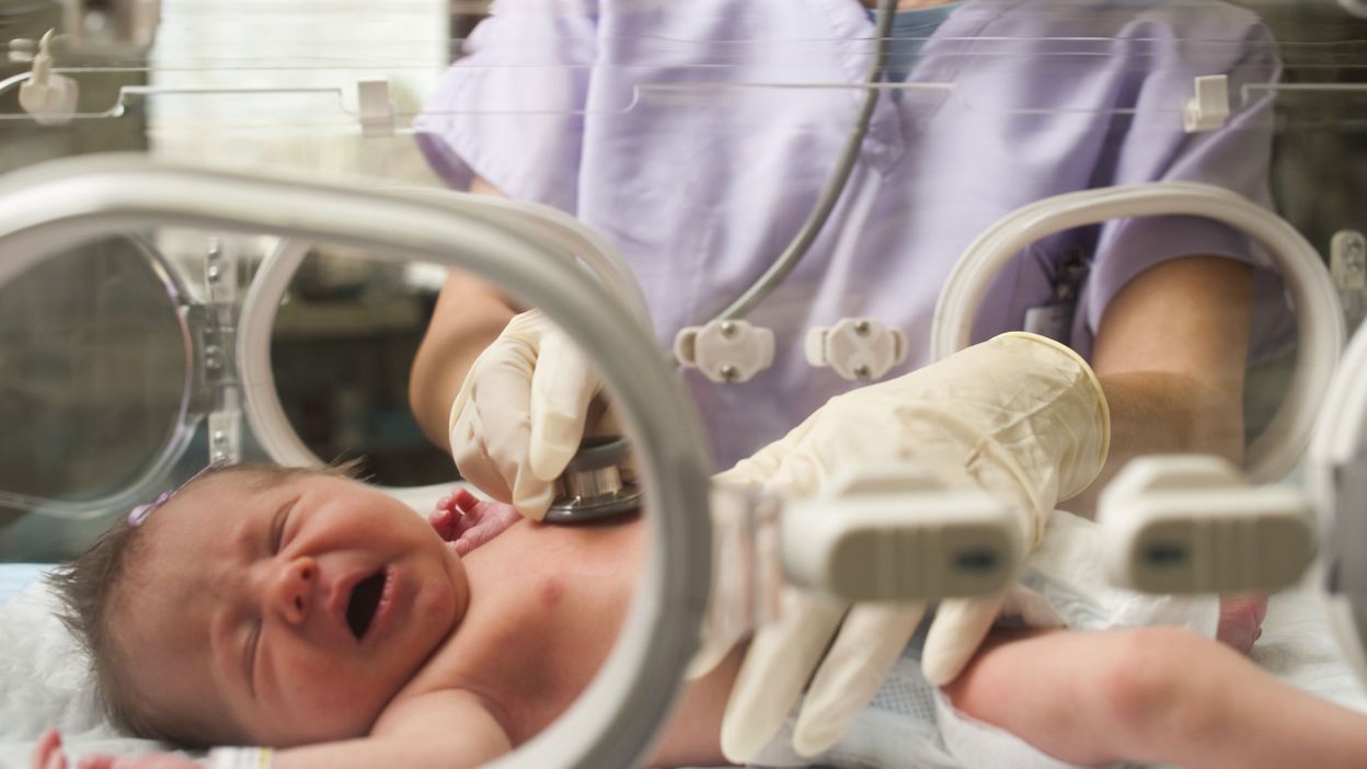 Éructation : que faire quand vos renvois sont trop fréquents ? - RTBF Actus