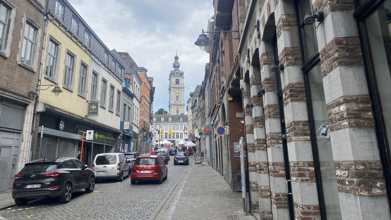 Nouveau cheval pour Saint-Georges, nouvel éclairage et nouveau ...
