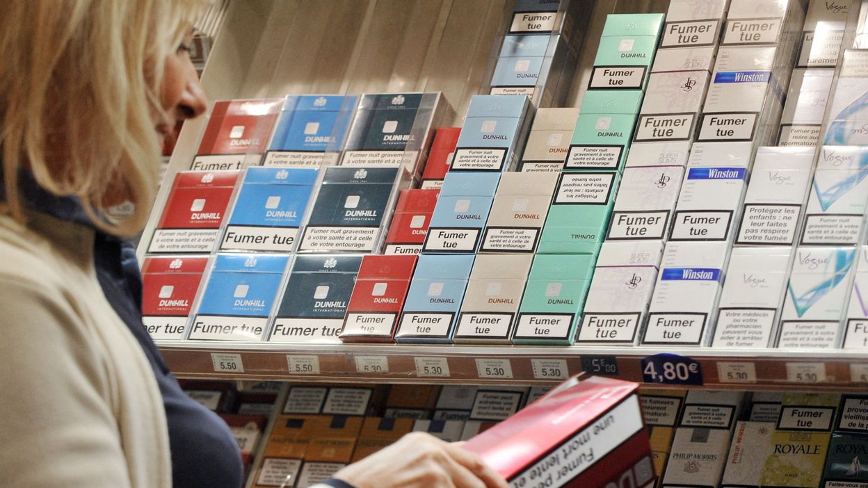 La vente de l’e-cigarette jetable interdite en Belgique dès le 1er ...