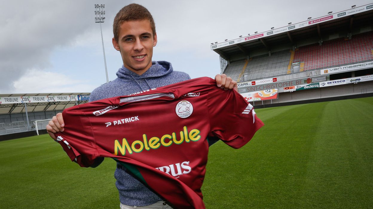 Zulte-Waregem rejoint Anderlecht à la 2e place - RTBF Actus