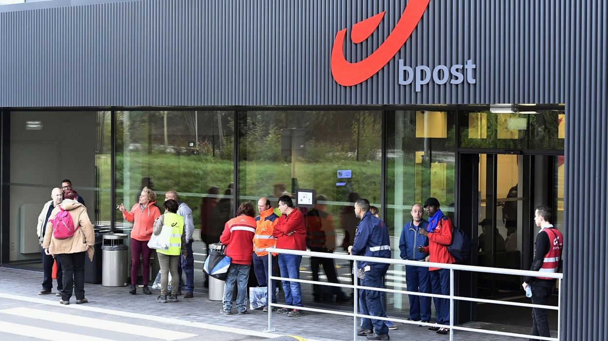 Grève chez Bpost: à quelles perturbations faut-il s'attendre ? - RTBF Actus