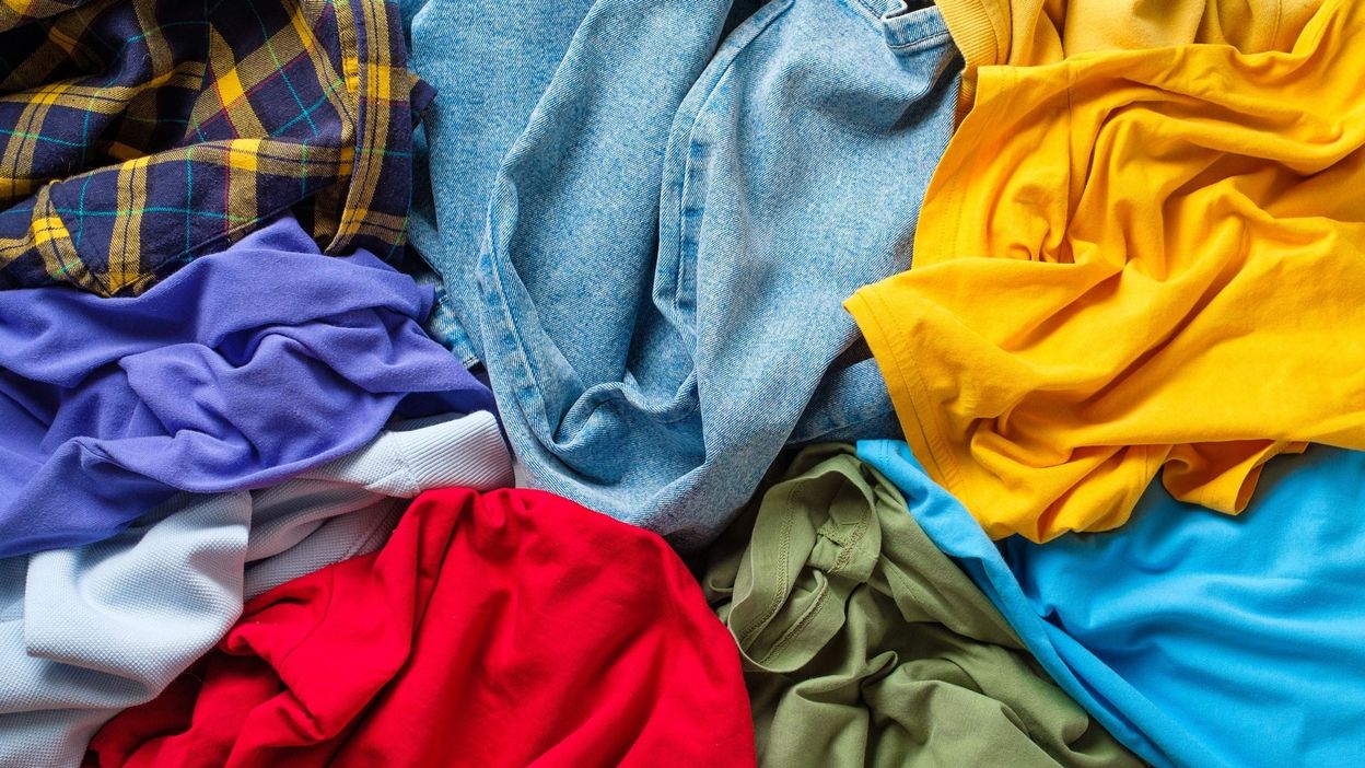 Le recyclage des textiles en Europe reste 'encore limité' - RTBF Actus