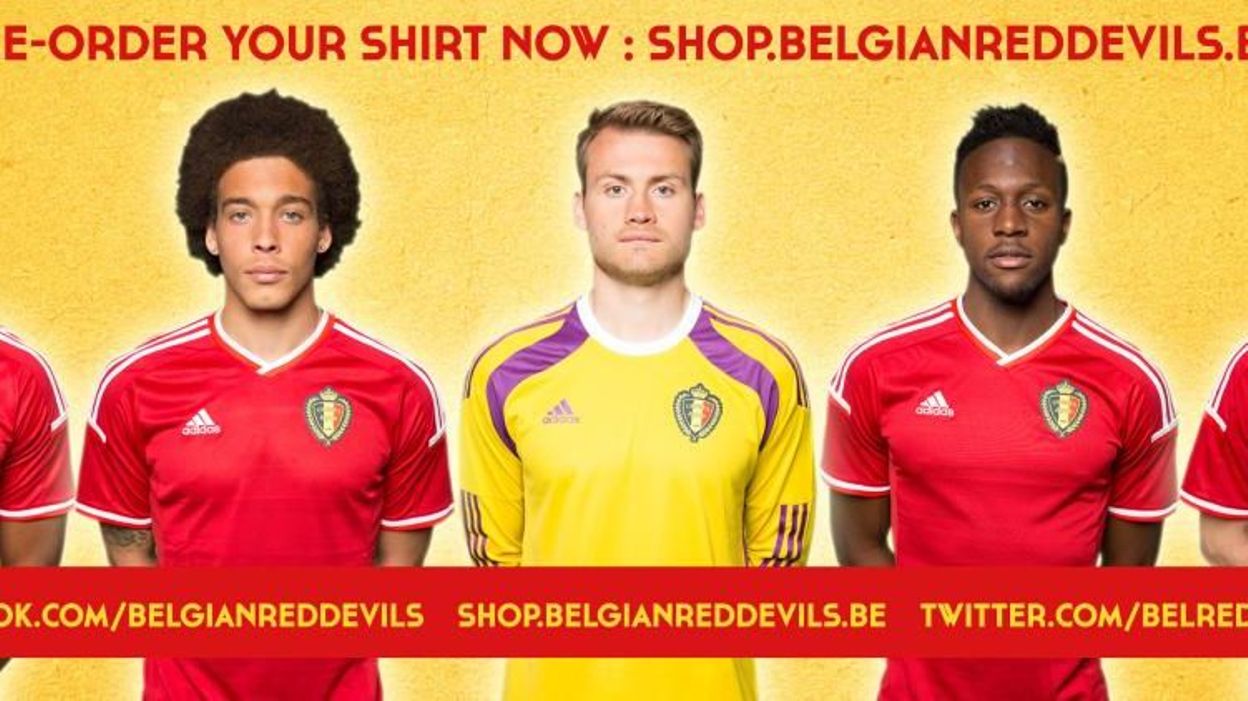 Les Diables Rouges présentent leurs nouveaux maillots - RTBF Actus