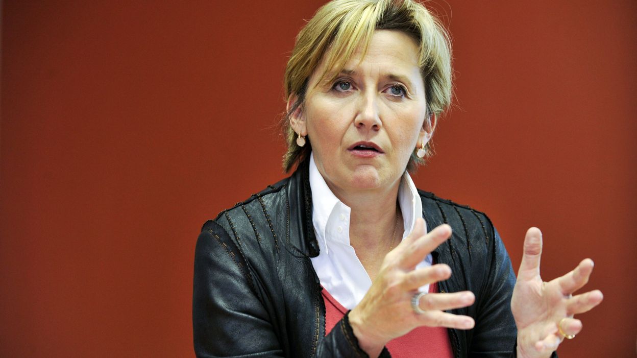 La ministre Marie-Dominique Simonet a transmis son offre aux ...