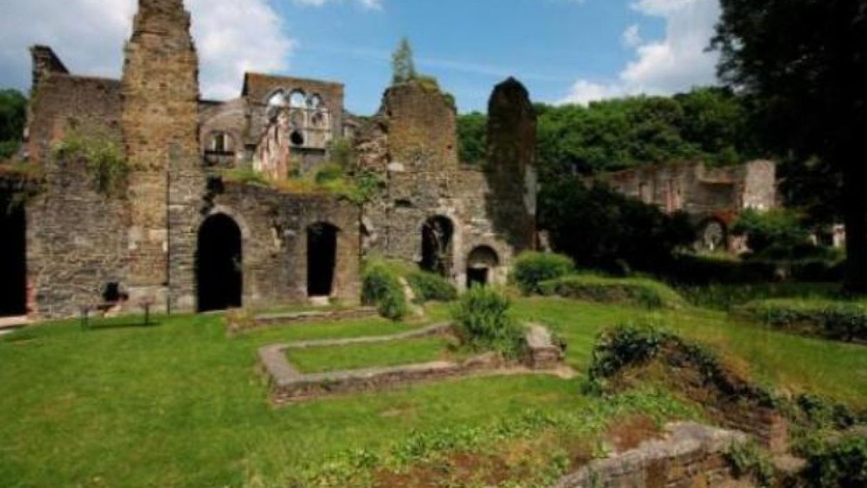 L'ancienne abbaye de Malonne classée par le gouvernement wallon - RTBF ...