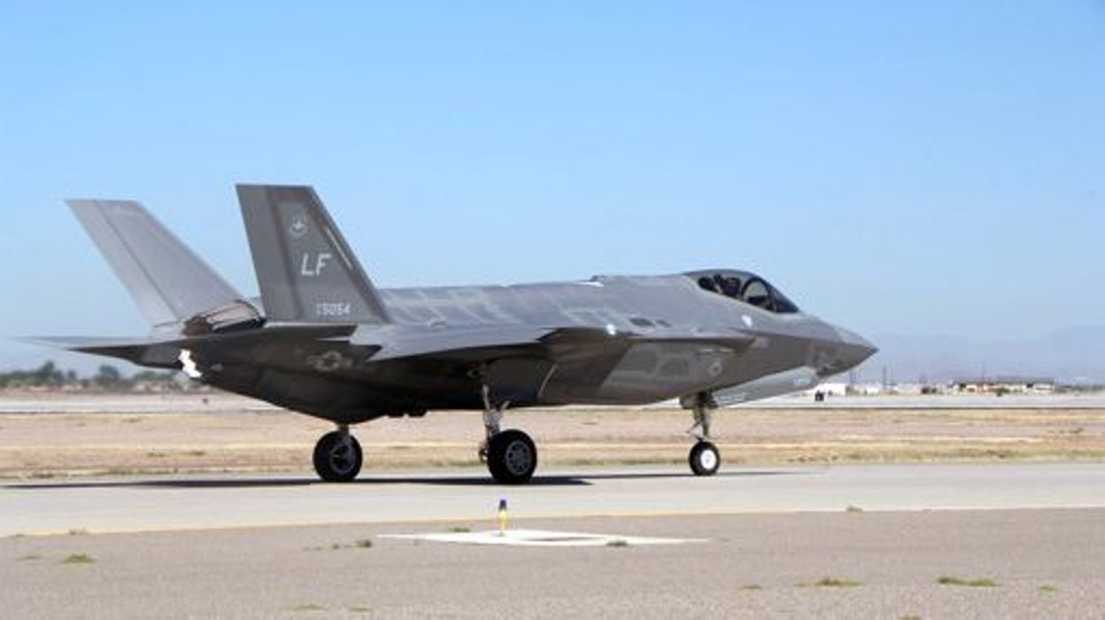 Les F-35 commandés par la Belgique certifiés pour l'emport de la ...