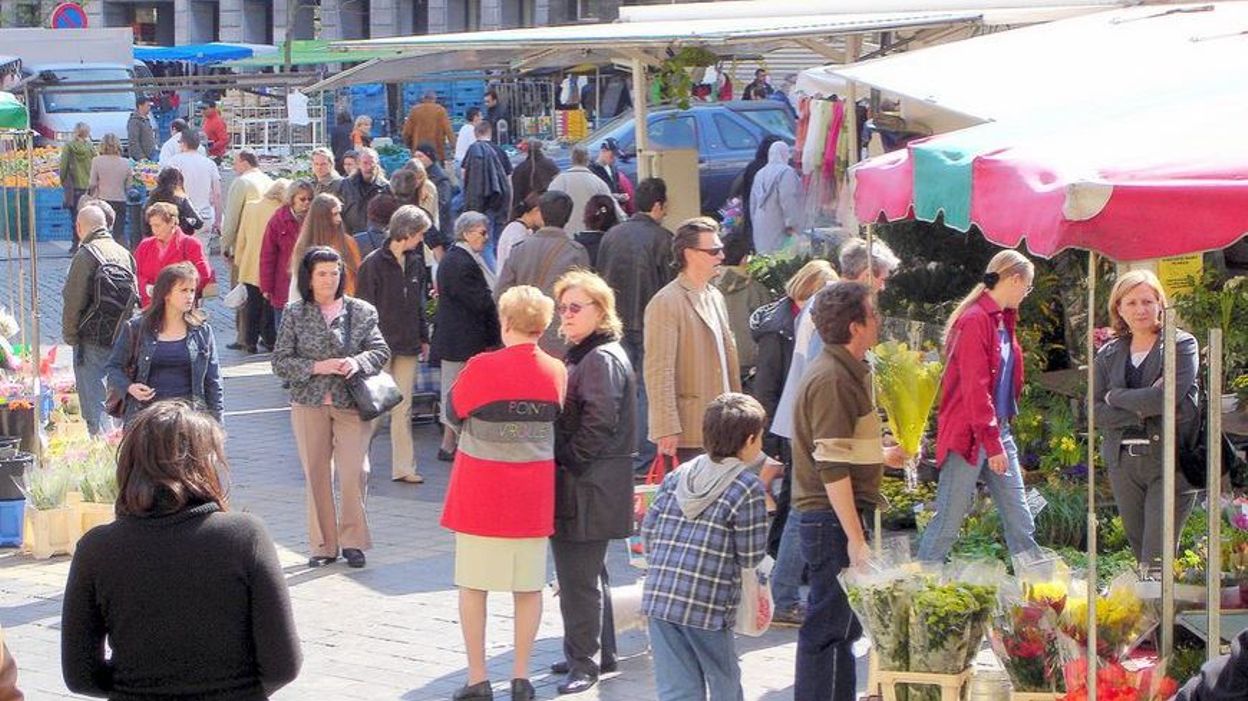 Woluwe-Saint-Pierre: le marché de la place Dumon est déplacé durant ...