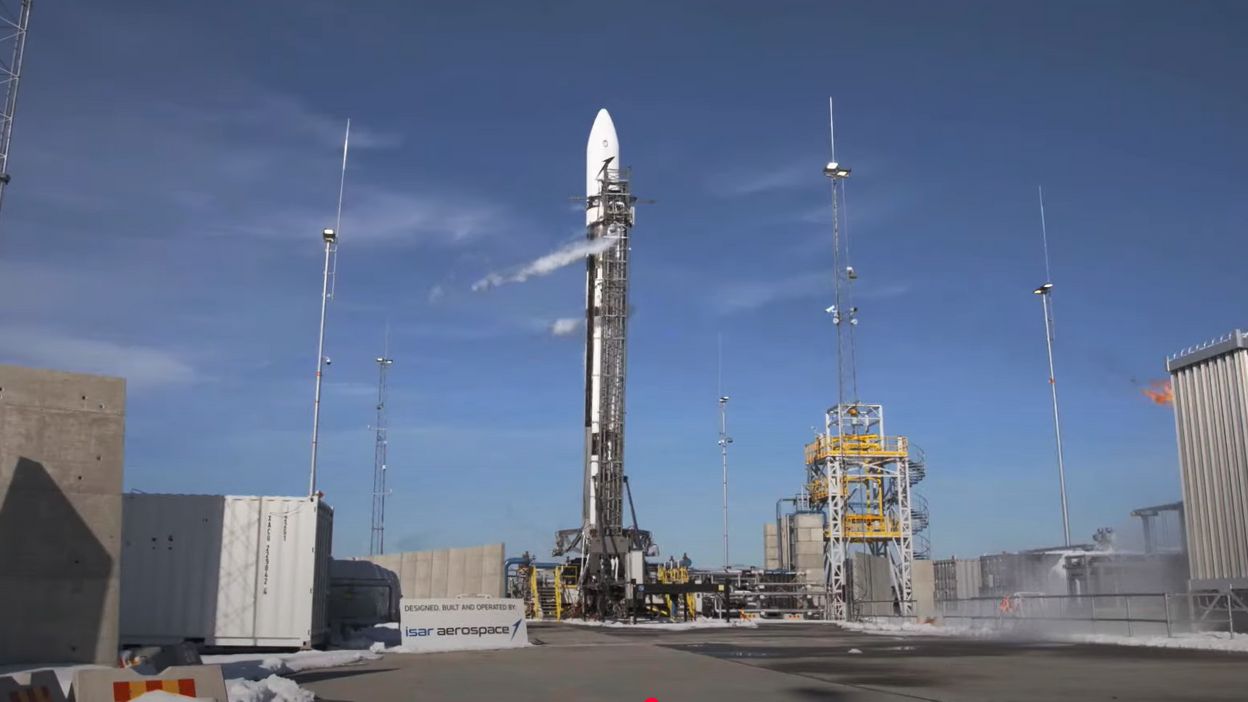 Qui est 'Ren', ce jeune artiste qui bouleverse internet et ouvre le ...