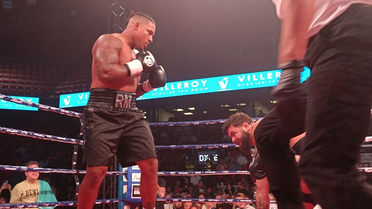 Boxe : Ryad Merhy empoche le titre WBC Silver et s'approche d'un ...