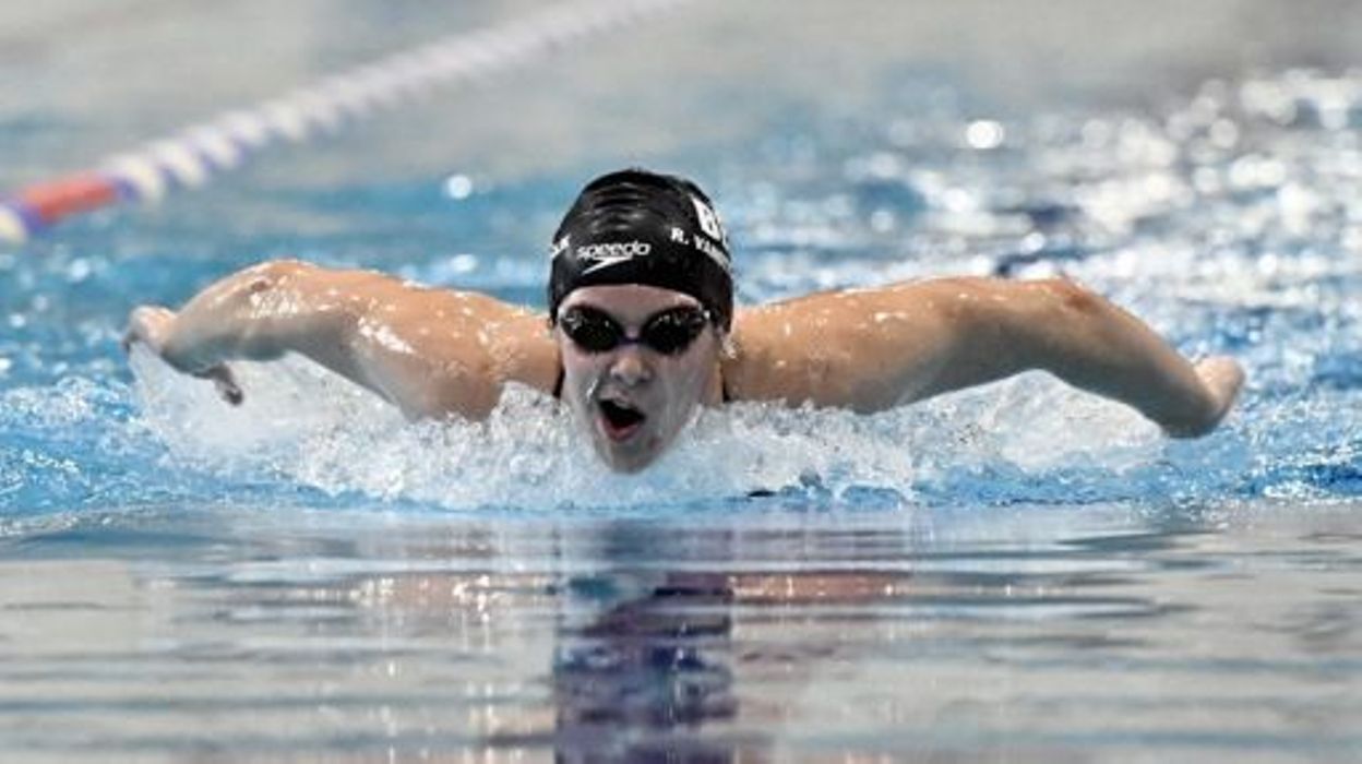 Lucas Henveaux exceptionnel bronze sur 200m libre aux Mondiaux de ...