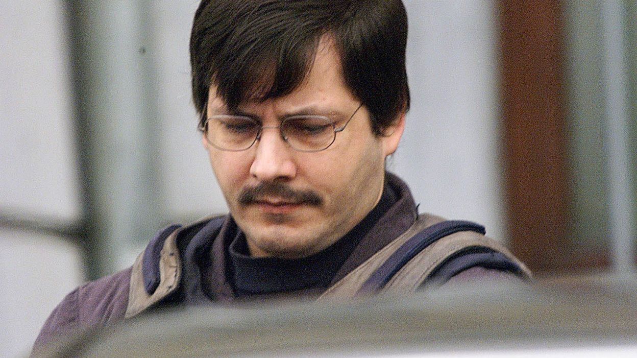 Bruno Dayez, avocat de Dutroux: 'La perpétuité est une peine de mort à ...