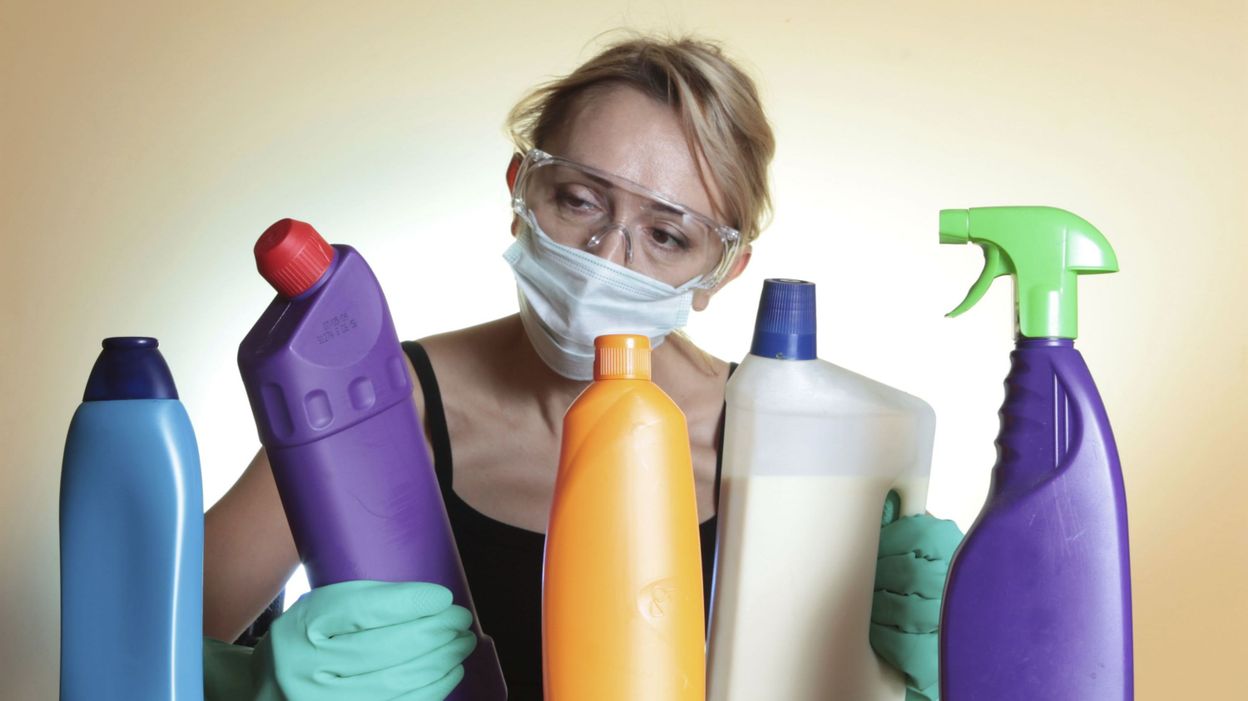 Quand produit ménager rime avec produit toxique : attention, danger ...