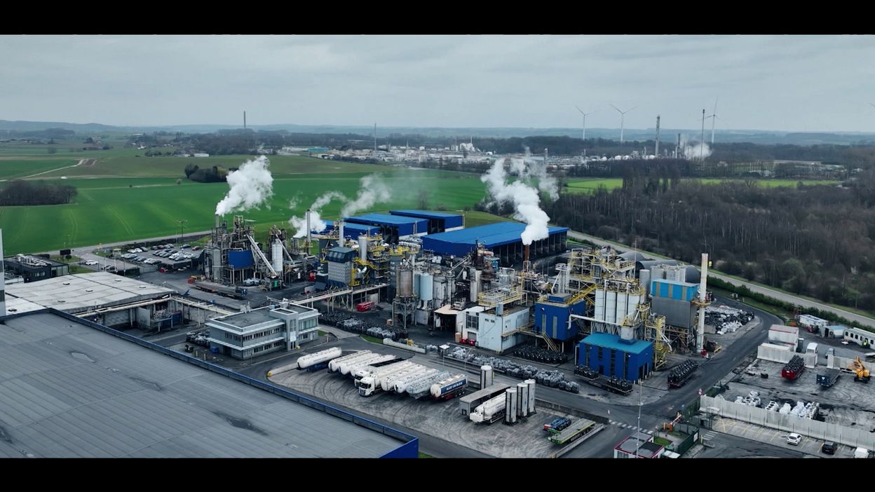 Feluy : TotalEnergies rejette des PFAS, des scientifiques pointent un ...