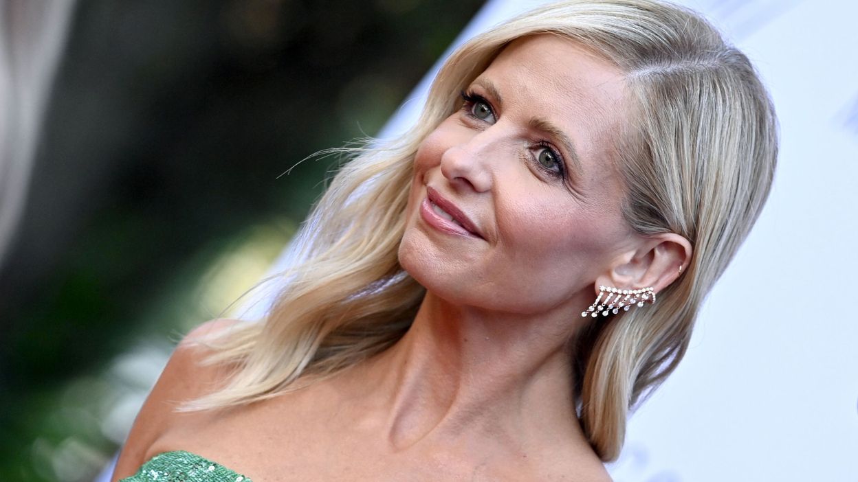 Sarah Michelle Gellar annonce que le reboot de 'Buffy contre les vampires' avance plus vite que ...