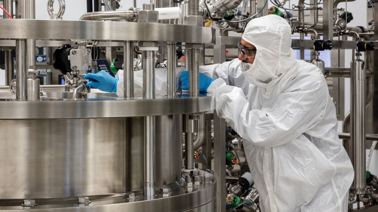 Takeda inaugure une nouvelle ligne de production à Lessines, 100 ...