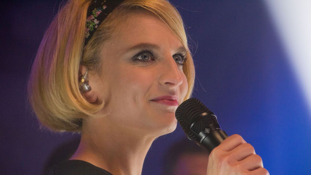 Fanny Gillard aux commandes de D6bels Francofolies ! - rtbf.be