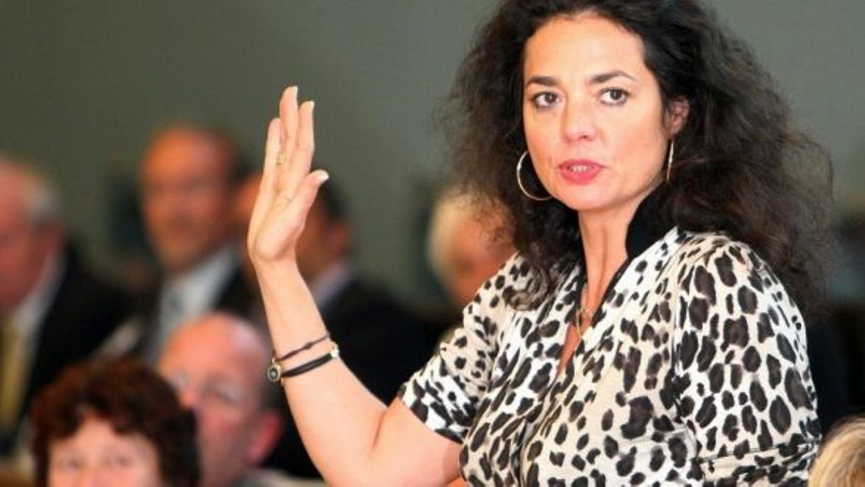 MR: C. Defraigne débarquée de sa fonction de chef de groupe - RTBF Actus