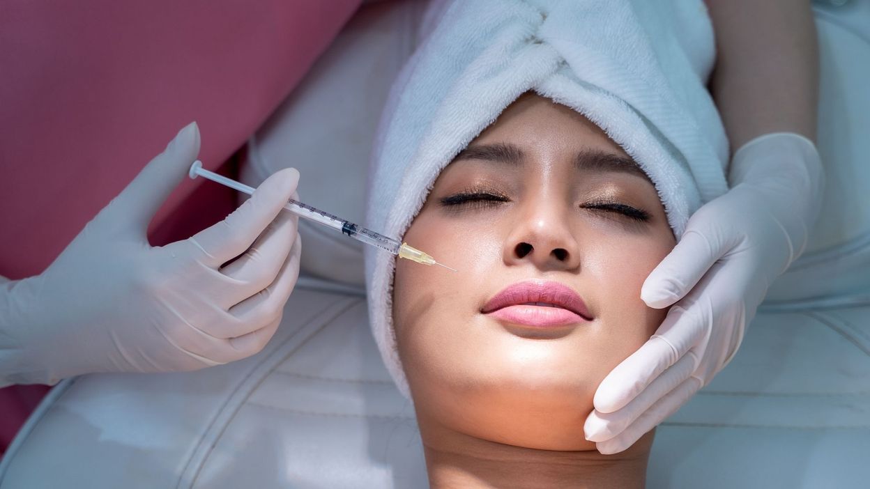 Le botox capillaire : un miracle pour vos cheveux - RTBF Actus