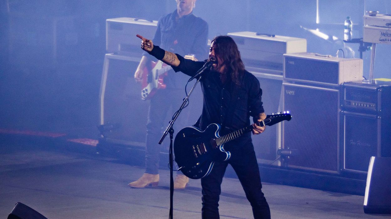 Melissa Auf Der Maur revient sur sa relation et sa séparation avec Dave ...