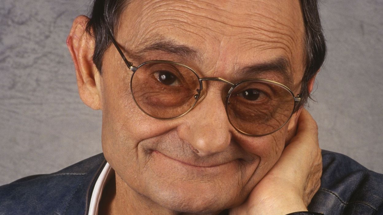 Sim, le succès d'une tronche en biais - RTBF Actus