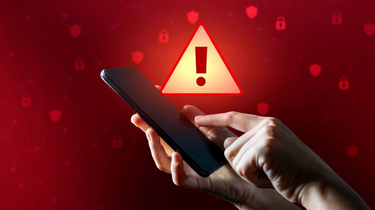 Arnaques par mail, SMS ou réseaux sociaux : comment les repérer et les ...