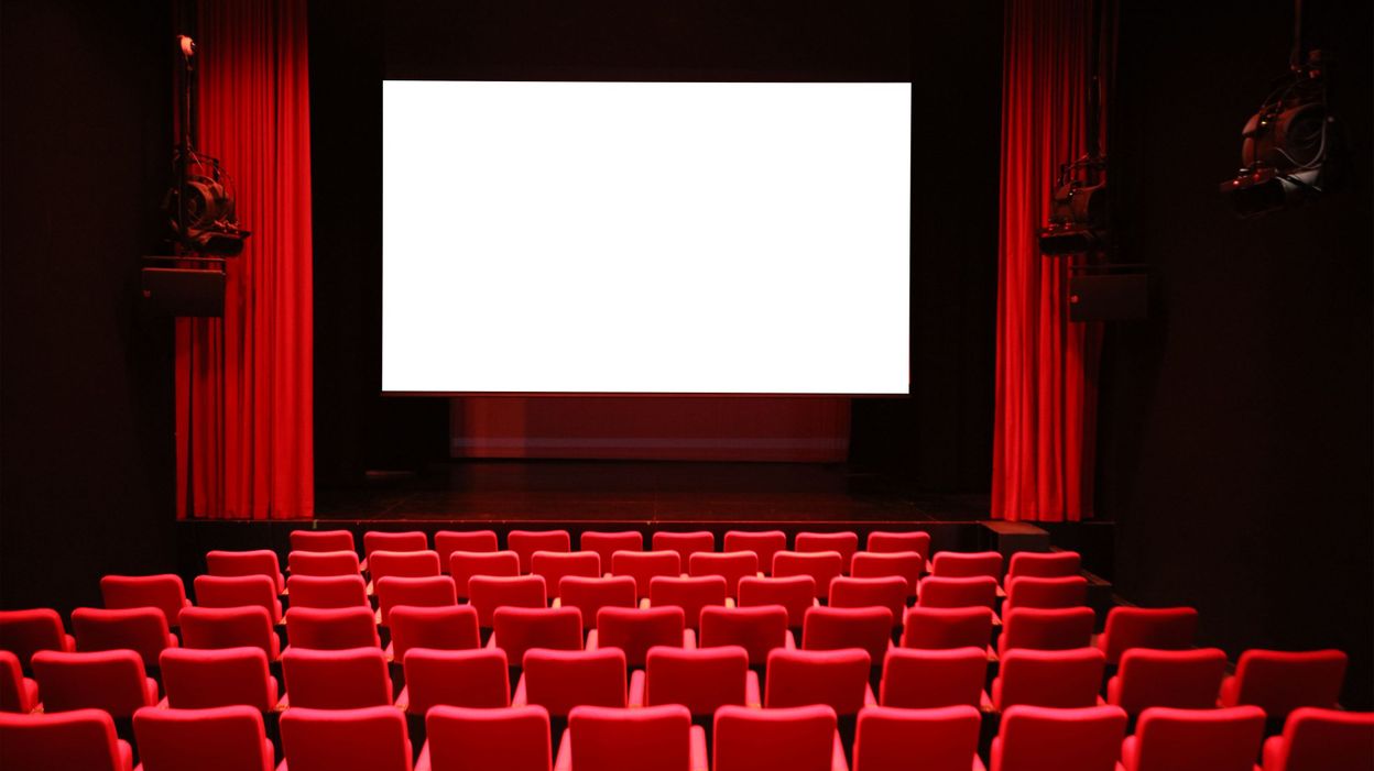 Découvrez 'Les Variétés', cinéma de quartier de plus de 100 ans à ...