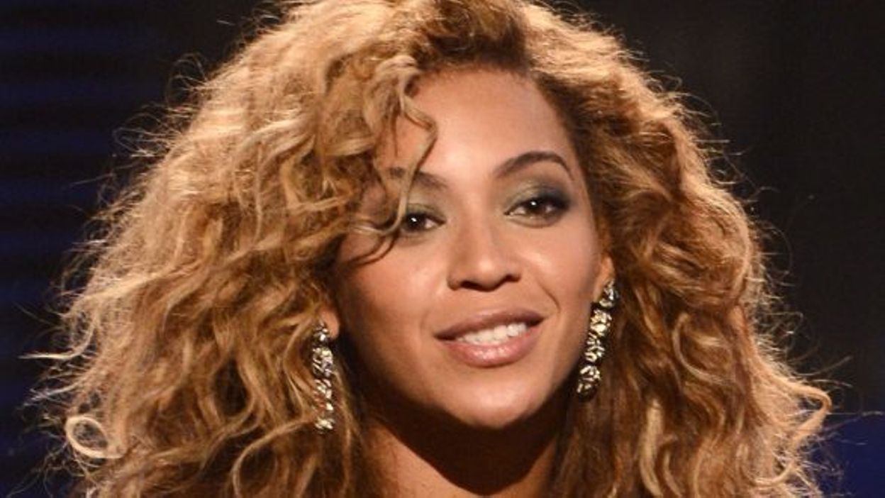La chanteuse Beyoncé dope la Journée mondiale de l'aide humanitaire ...