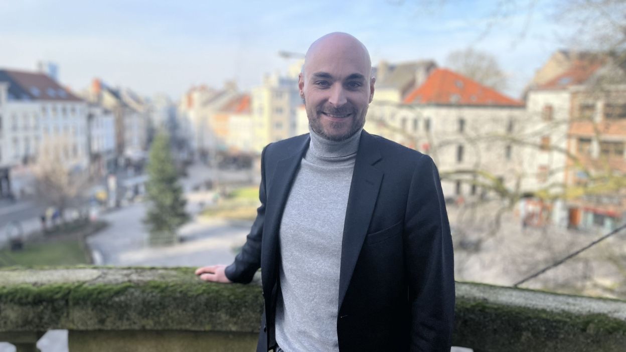 Fin des travaux à la place du Châtelain à Ixelles : le marché du ...