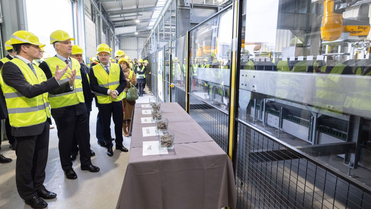 Obourg : les groupes Comet et Recupel ont présenté au roi un nouveau ...