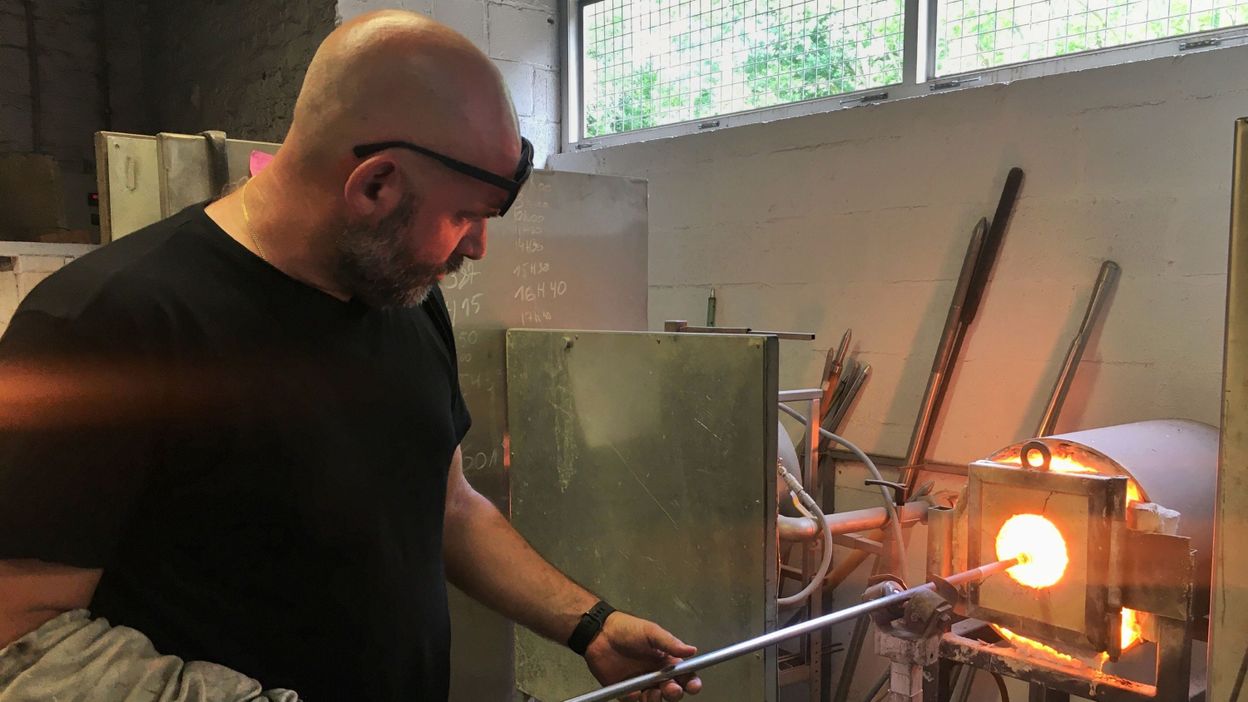 Christophe Genard, maître verrier insoupçonné et passionné - RTBF Actus