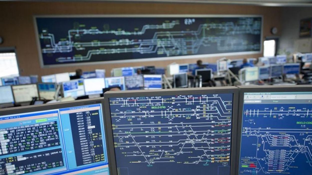Infrabel nie tout problème de sécurité dans les cabines de signalisation