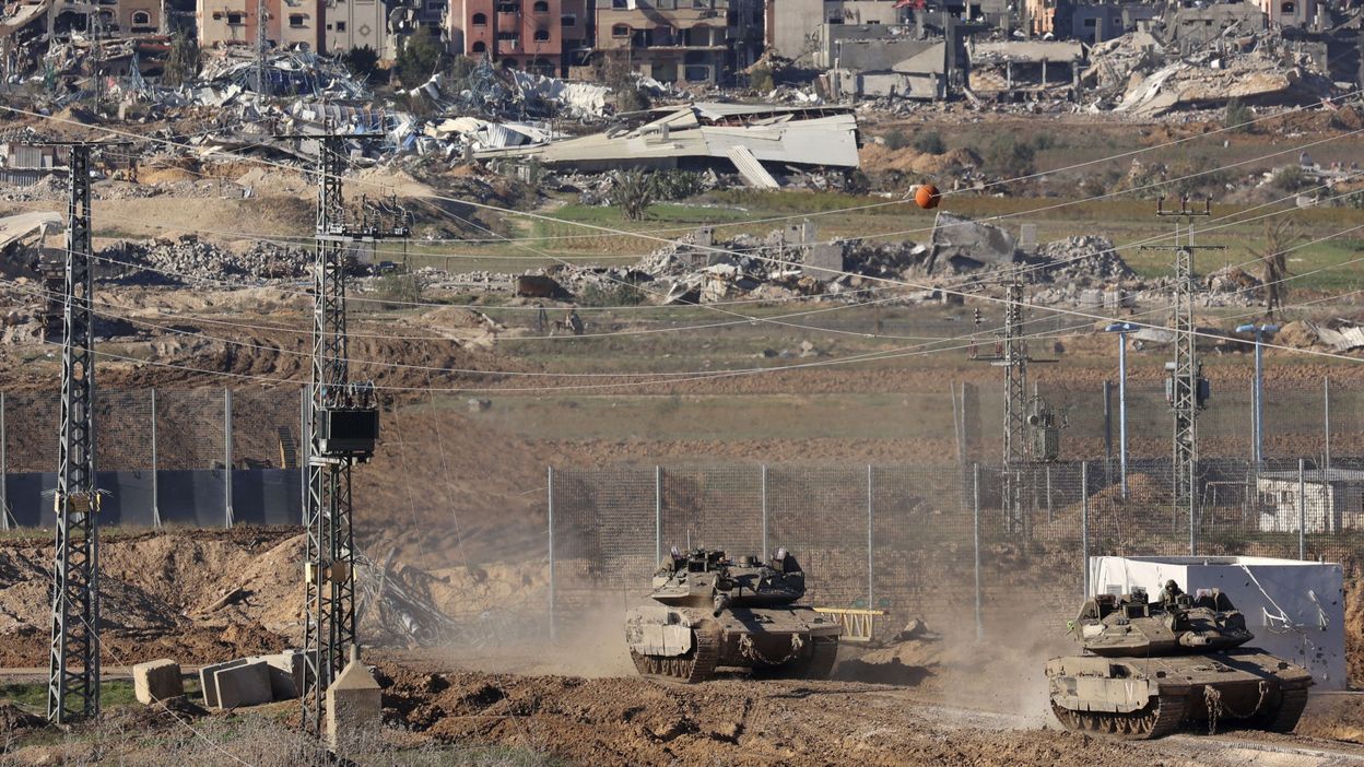 Guerre Israël-Gaza : dans les camps de réfugiés de Rafah, le froid et ...