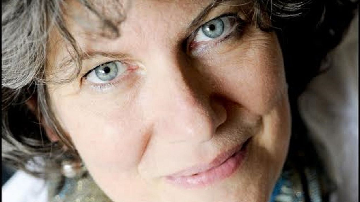 Rencontre avec Dominique Costermans au sujet de son roman 'Outre-mère ...