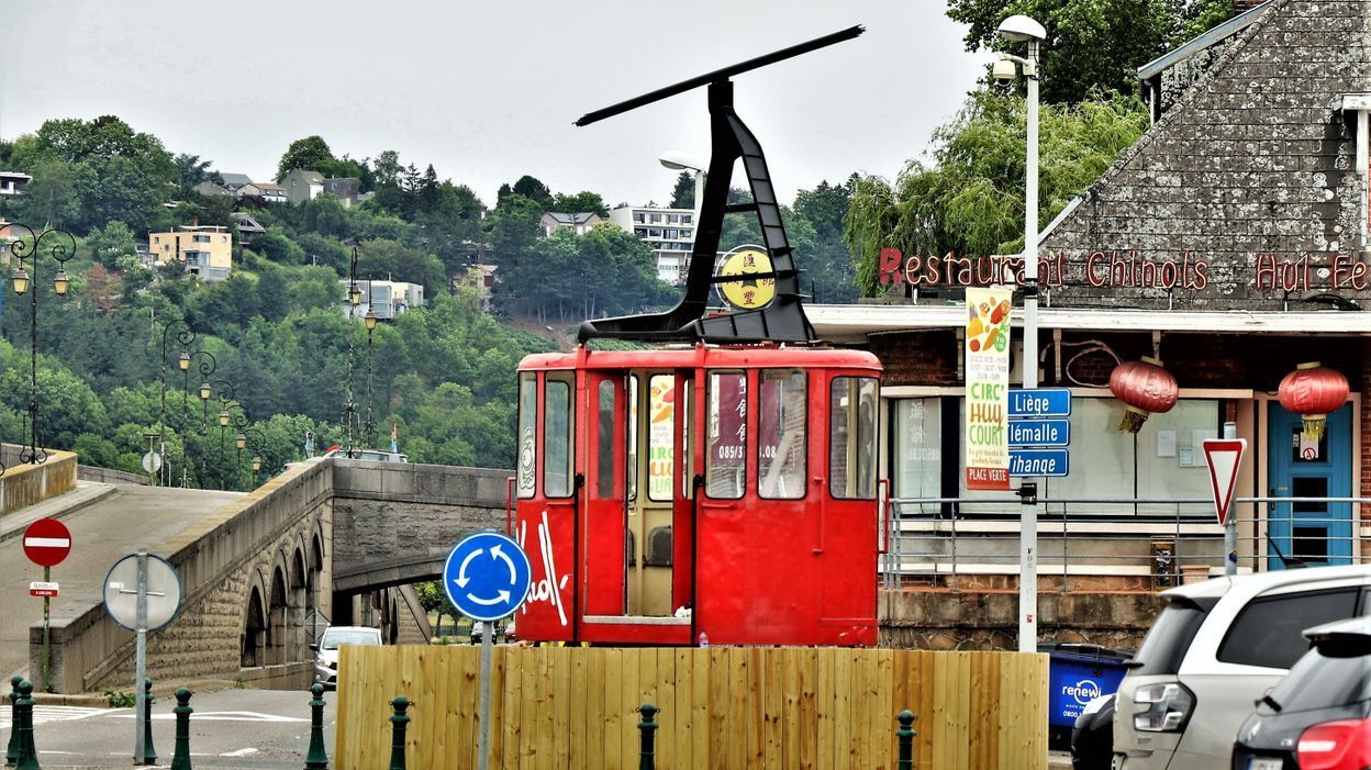 A Rocourt, le plus grand arsenal de Belgique, accueille de plus en plus ...