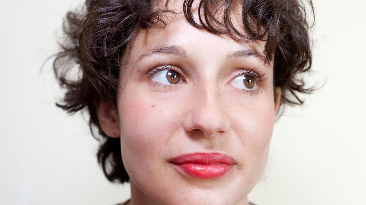 Le prix littéraire du Monde à Francesca Serra pour 'Elle a menti pour ...