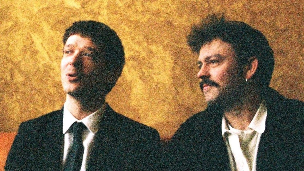 Plain Jane dévoile un nouveau titre en exclusivité dans les studios de ...