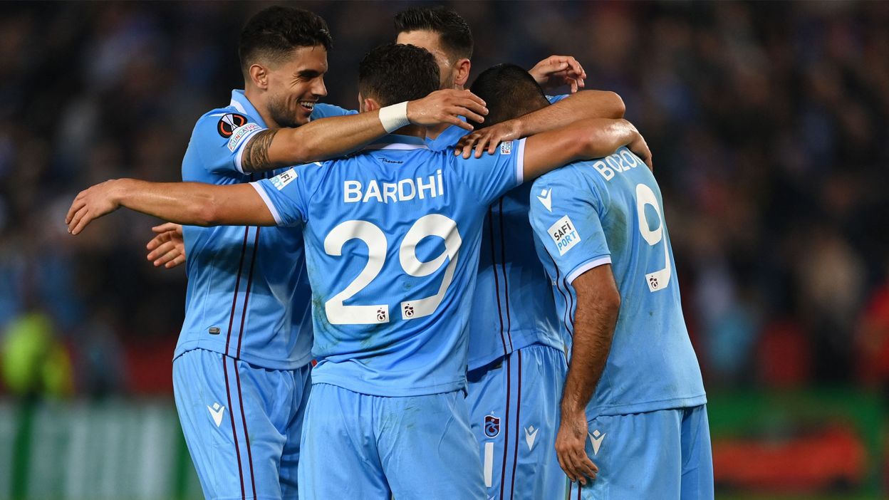 Le jeune turc de Fenerbahçe Arda Güler file au Real Madrid, 'un des ...