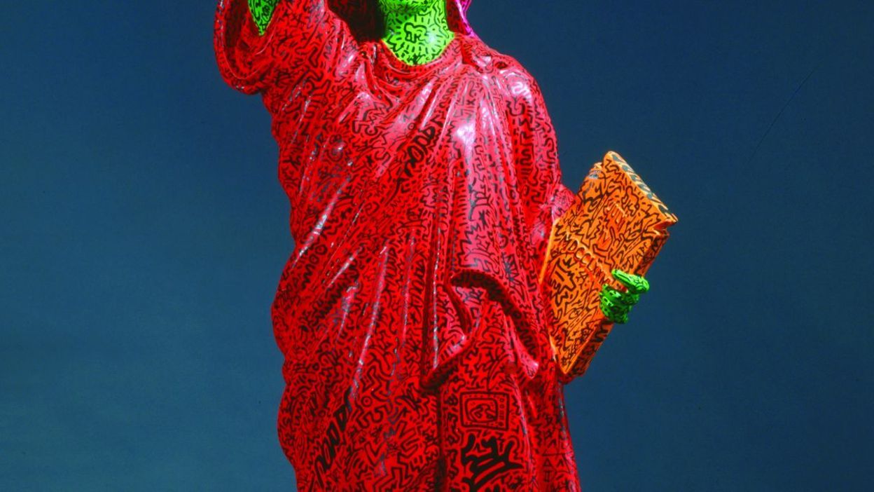 La tour de l'artiste Keith Haring à l'hôpital Necker, à Paris, entame ...