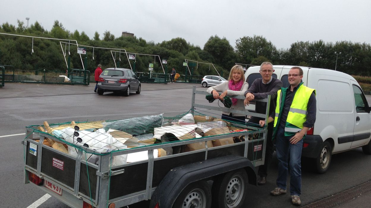 Luxembourg: action de sensibilisation aux déchets qui s'envolent - RTBF ...