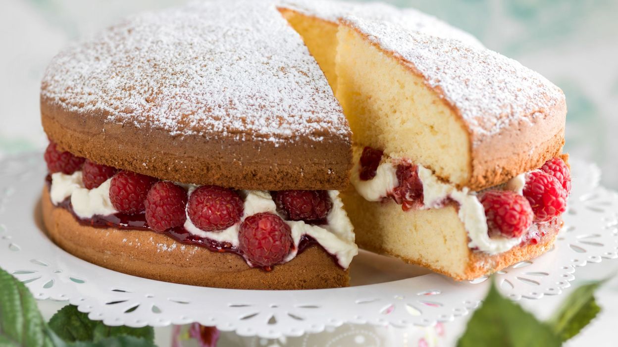 Cinq recettes typiquement anglaises pour célébrer le couronnement du ...