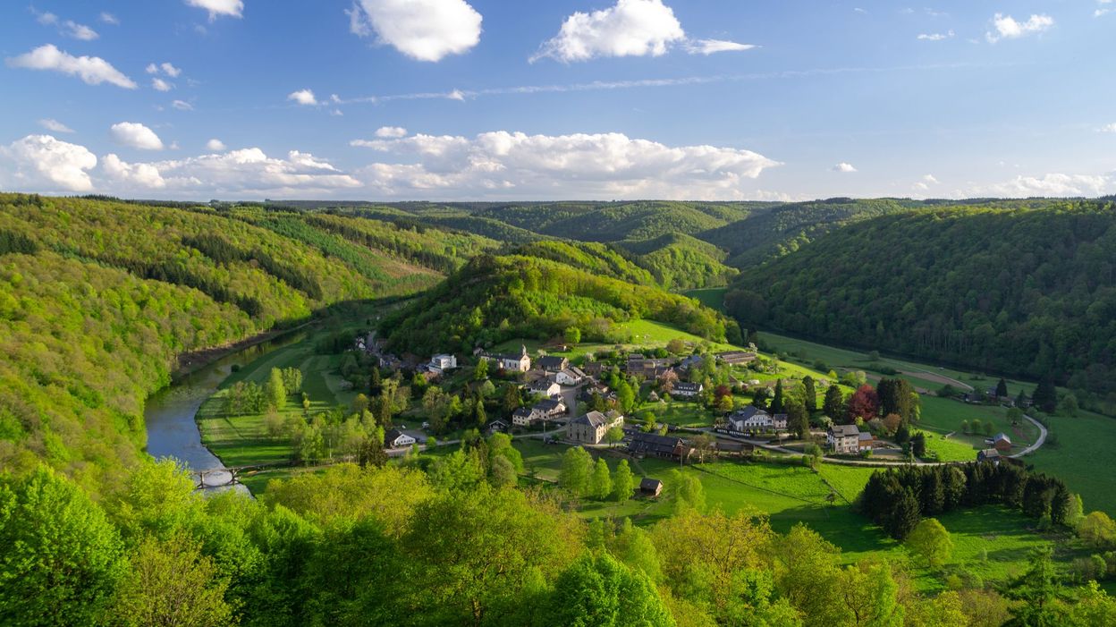 Visiter La Wallonie En 7 Jours – Visitwallonia Catalogue – DTWNIR
