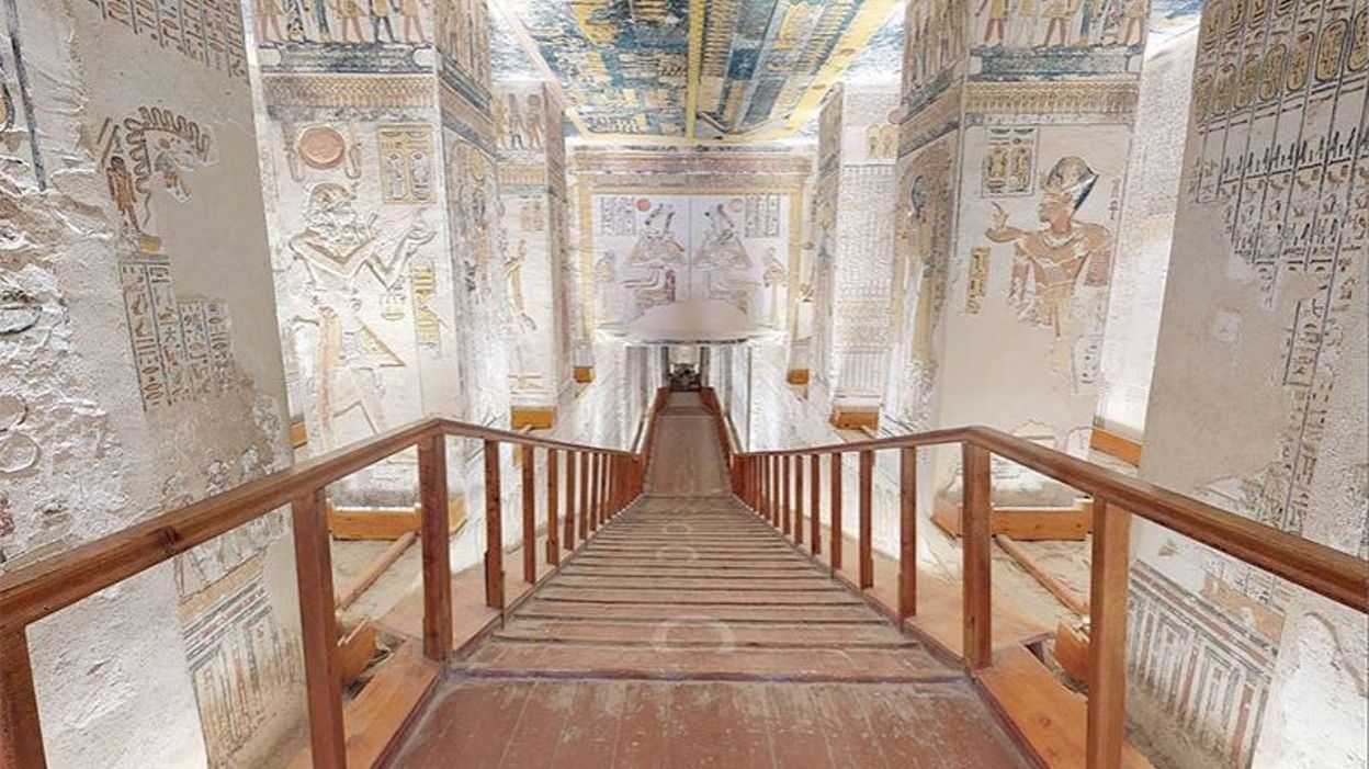 Descendez dans le tombeau de Ramses VI grâce à la 3D - RTBF Actus