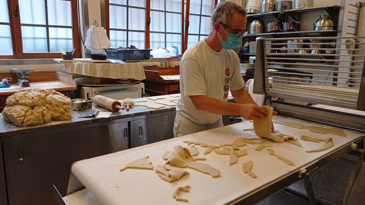 La vraie couque de Dinant : le test des Ambassadeurs - RTBF Actus