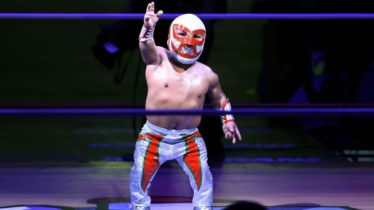 D'amuseur public à idole, le parcours de Microman, catcheur nain ...