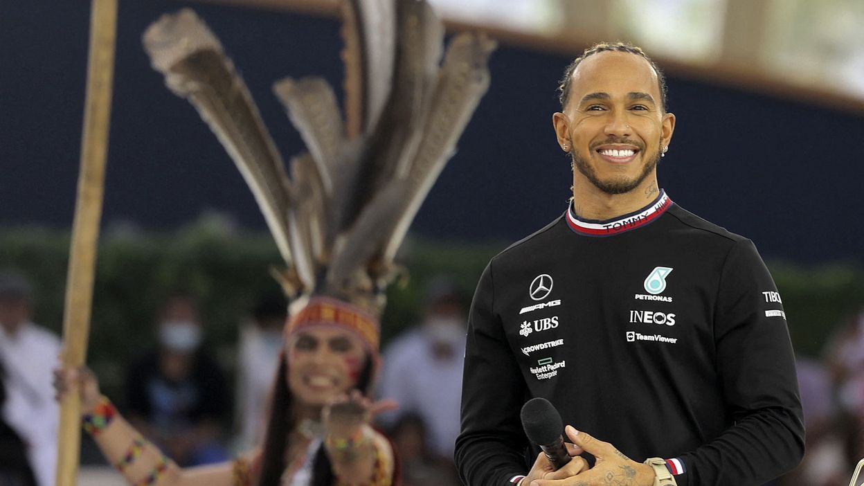 Lewis Hamilton va 'bientôt' ajouter à son nom celui de sa mère - RTBF Actus