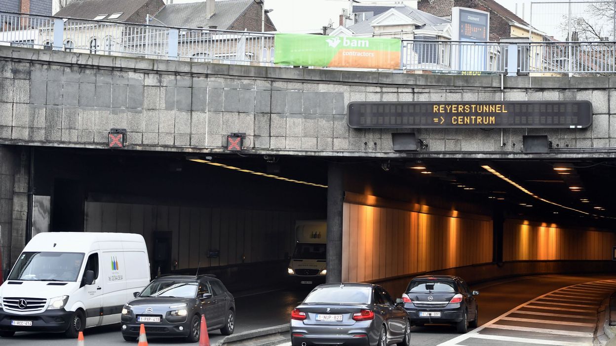 Bruxelles : la rampe du tram du pont Van Praet sera démolie et ...
