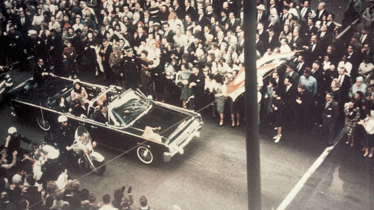 Assassinat de John Fitzgerald Kennedy : le FBI découvre 2400 documents ...